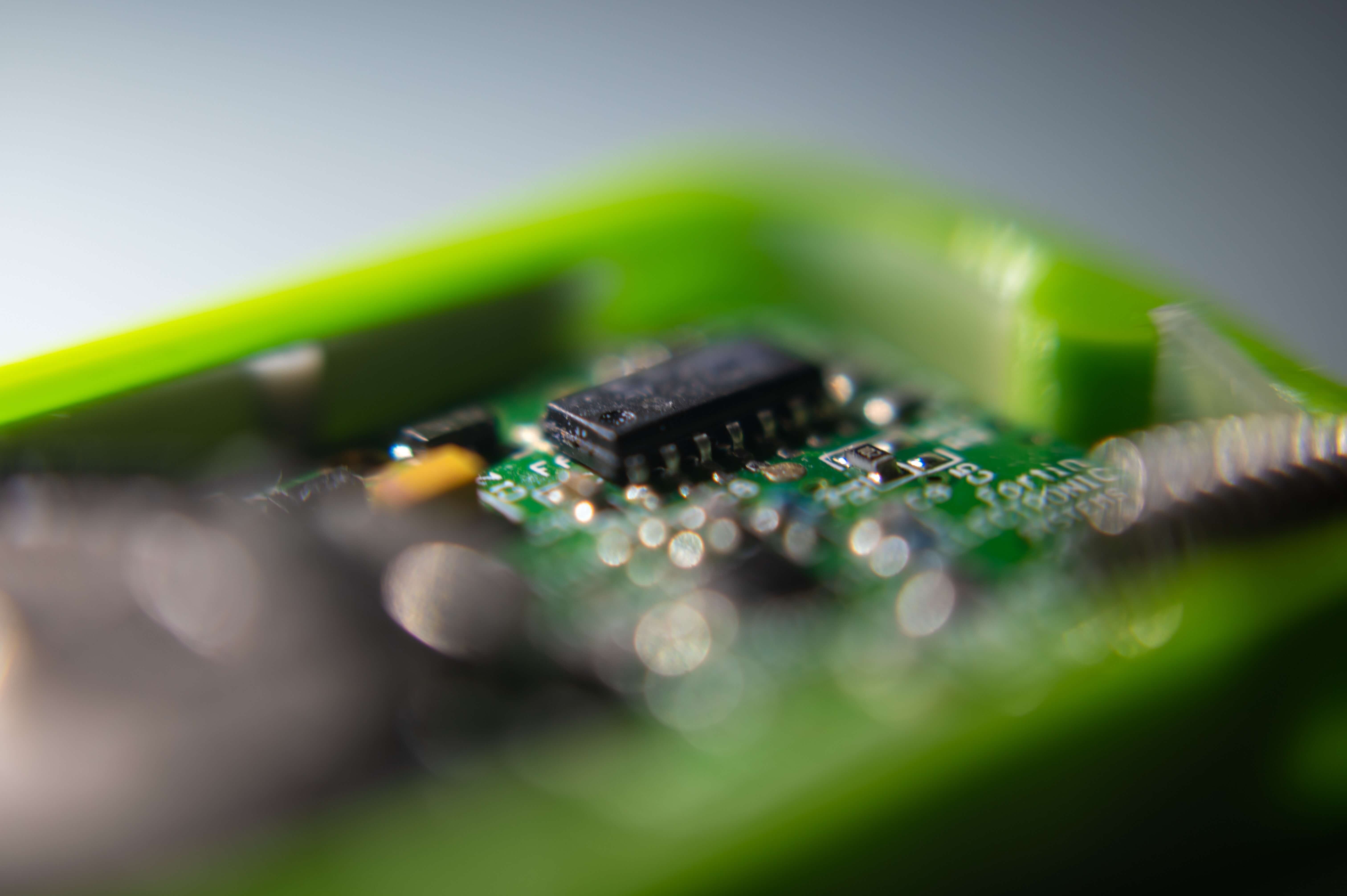 Navigating Standard PCB Thickness: A Step-by-Step Guide to Selecting ...